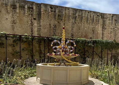Jean Michel Othoniel Exposition Avignon 2025 Palais Des Papes