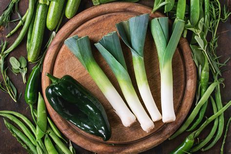 Mini Prei 200gr Stuk 114010 Yukon Groenten Van Gelder Groente