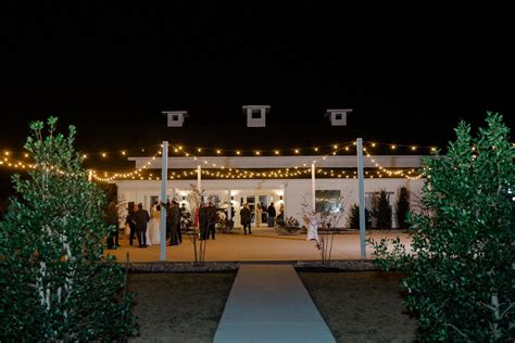 Texas Barn Wedding The Cinnamon Barn