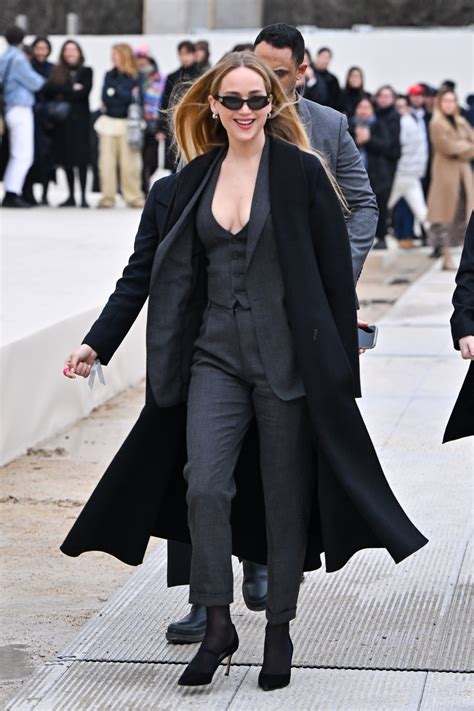 Paris Moda Haftasında Ünlülerin Ön Sıra Stilleri Vogue Türkiye