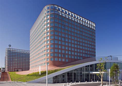 2024 年普利兹克奖得主：山本理显 Archdaily
