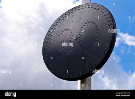 A Uk Thirty Miles Per Hour Speed Limit Passive Warning Sign Shown