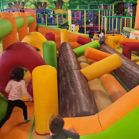 Iocus Pt No Iocus Parque O Mega Insuflável Abre