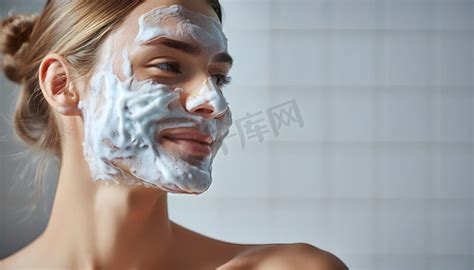 女人湿敷摄影图片 女人湿敷摄影作品 千库网