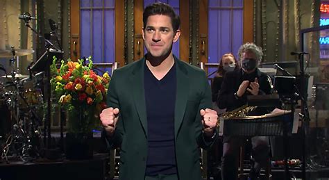 Saturday Night Live “john Krasinski Machine Gun Kelly” Explosion