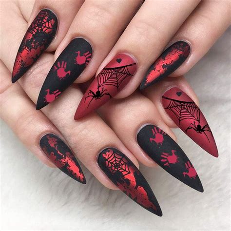 10 Halloween Nails