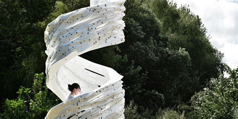 Live Larvae Slowly Decompose Temporary Pavilion By Yong Ju Lee