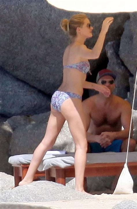 Rosie Huntington Whiteley Bikini Candids Thailand 12 30 2015 • Celebmafia