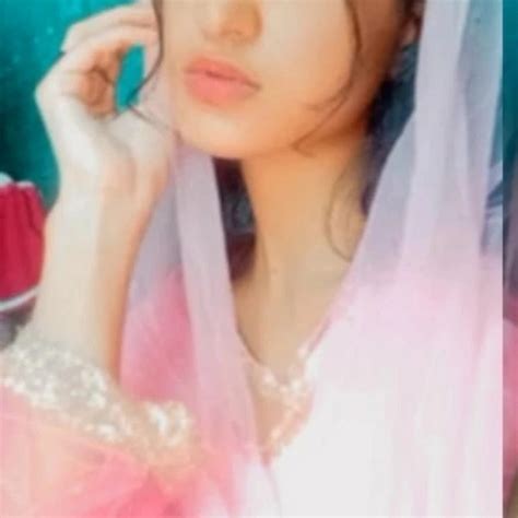 Candy Khan😩 Youtube