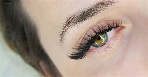 The Importance Of Patch Testing Before Applying Diy Lash Extensions