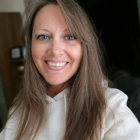 Claudi C Kuschel Maus • Threads Say More