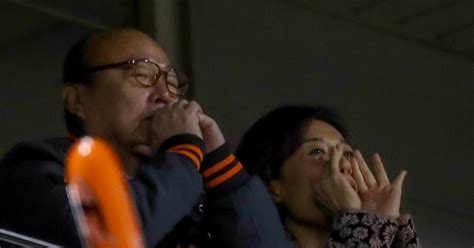 대전서 한화 응원하는 김승연 회장 경향포토