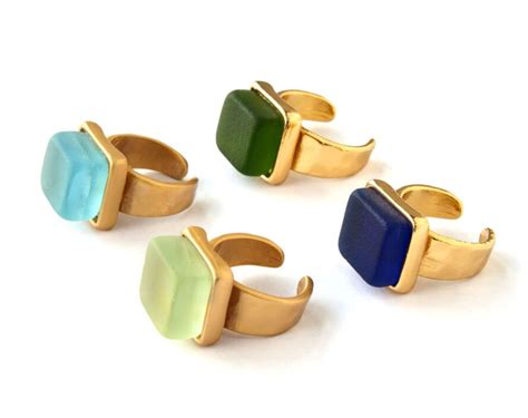 Smart Glass Turns Old Bottles Into Beautiful Eco Jewelry Inhabitat