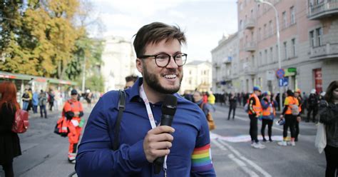 Został Obrażony Przez Tvp Bart Staszewski Wygrał W Sądzie Przeciwko Krrit Plejadapl