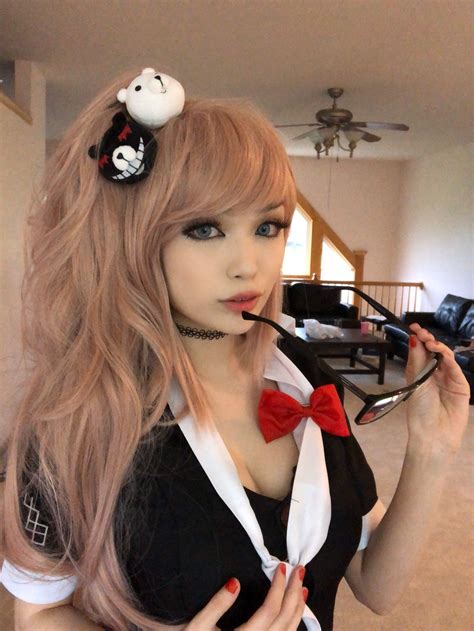 Discover 87 Emiru And Stylish Artwork Ideas Cute Cosplay Bunny