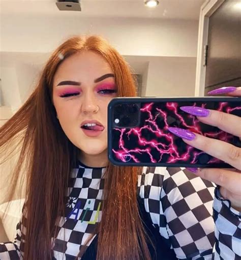 Eleanor Neale Height Age Weight Measurement Wiki Bio And Net Worth