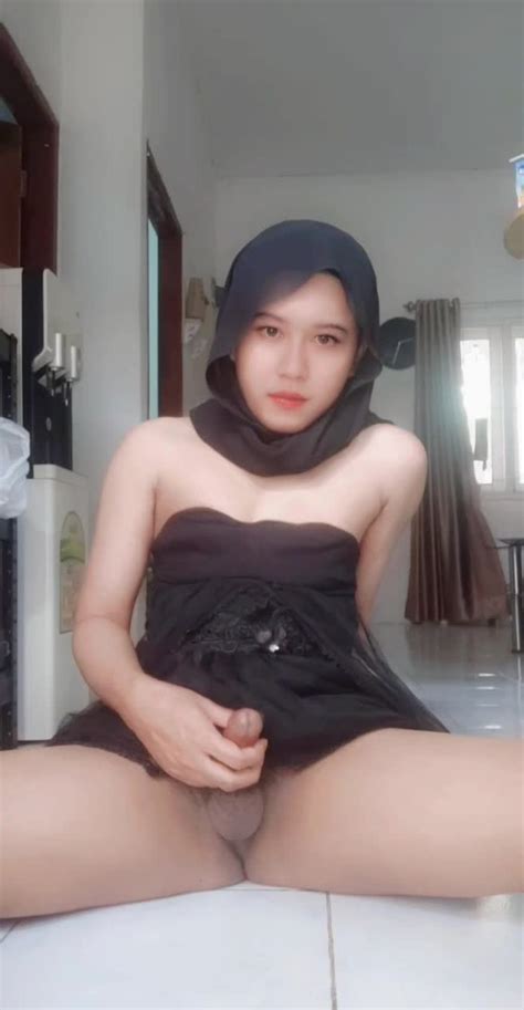 Shemale Hijab