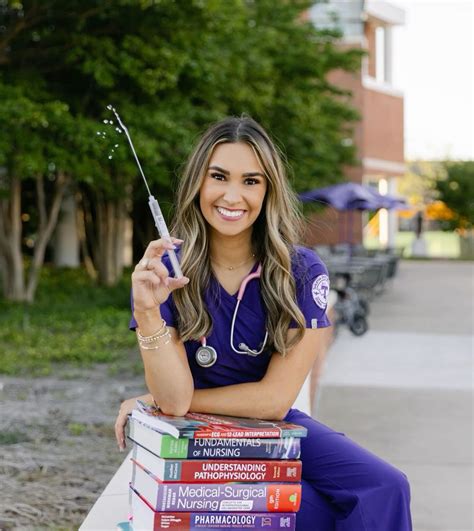 Cute Nursing Pictures