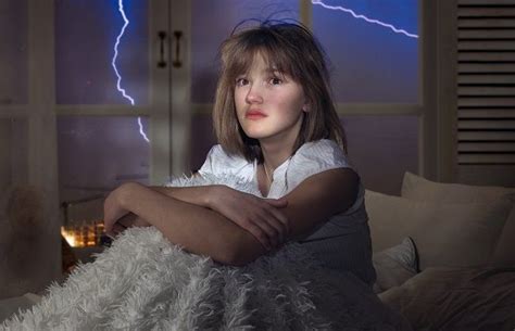 Astraphobia Gejala Penyebab Dan Pengobatan Alodokter