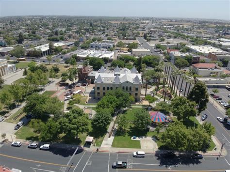 Hanfords Population Is 59 286 City Of Hanford Posted On The Topic