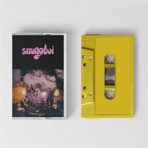 Strongboi Alice Phoebe Lou Ziv Yamin ストロングヴォイ Strongboi New