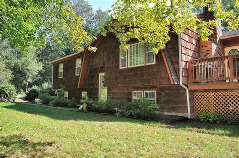 39 Grasslands Rd Southbury Ct 06488 Redfin