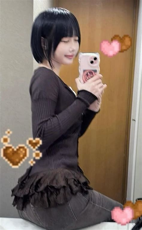 【画像】あのちゃん「デカケツ女なので合う服がない。ほら、このデカケツ」ﾊﾟｼｬﾘ 気になる芸能まとめ