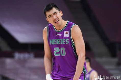 巩晓彬仍将执掌山东，而罗萨出任助理教练，山东即将重返前4？ 哔哩哔哩