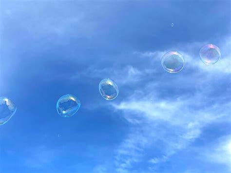 69000 Soap Bubbles Sky Pictures