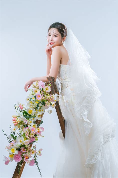 浪漫婚紗攝影🌹人像寫真 婚紗拍攝 婚紗造型｜popdaily 波波黛莉