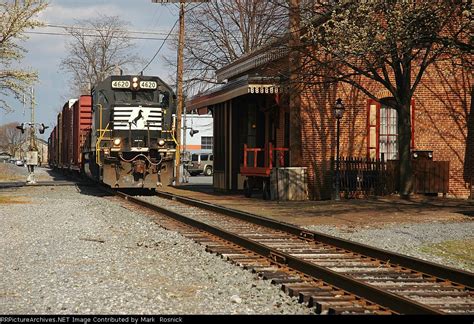 Hs11 Passes The Station