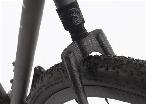 Handmade Spotlight Craig Calfee The Carbon Maestro Road Bike Action