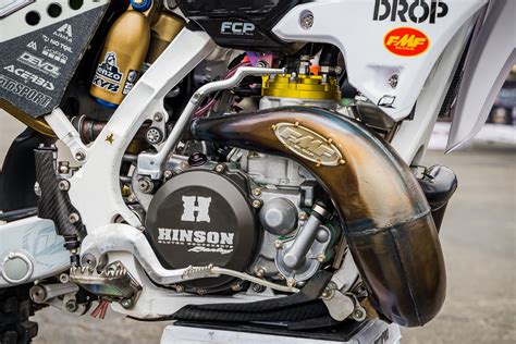 Inside Jared Leshers Sx Built Yz250 Two Stroke