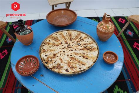 Preshevë Ekspozitë Me Ushqime Tradicionale Shqiptare Preshevare Foto Video Preshevaal