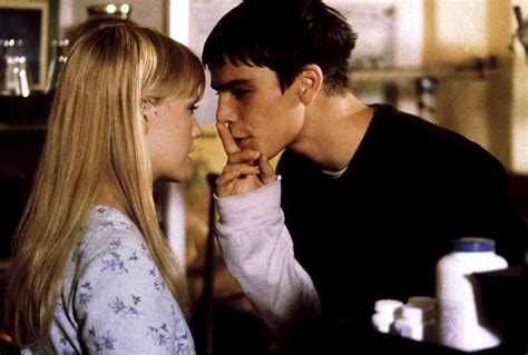 The Faculty Teen Josh Hartnett Leads 1998 Alien Invasion At School