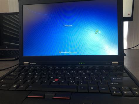 Got My First Thinkpad Time To Install Debian R Thinkpad