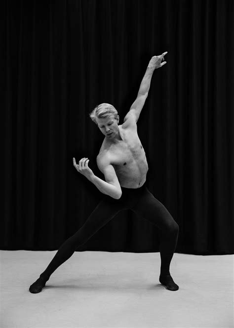 Marijn Rademaker ‘wie Ben Ik Eigenlijk Als Ik Niet Dans