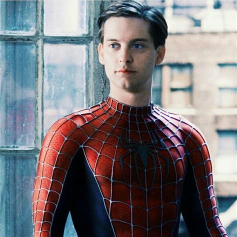 Tobey Maguire Body Fat Spiderman
