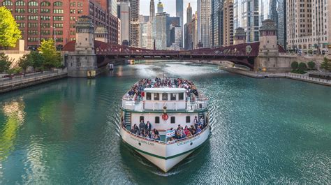 Chicago Architecture Foundation Center River Cruise Aboard Chicagos