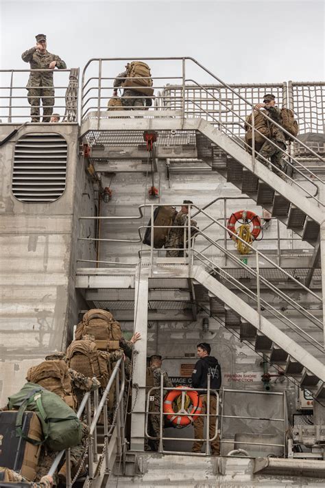 Ii Mef Marines Deploy On Board Usns Trenton In The Mediterranean Sea Seapower