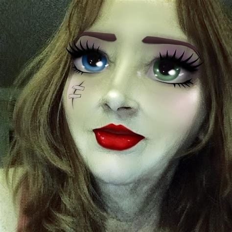 Kristine Heglin Face Of Halloween Presented By Jamie Lee Curtis