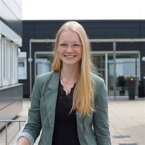 Lambda 3 Flexible Entry Level Solution For Semi Automatic Cable