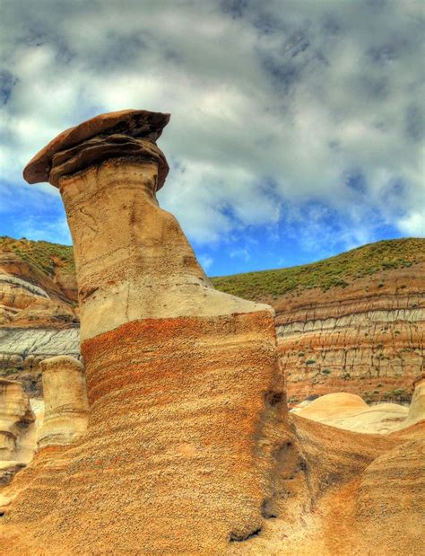 The Hoodoos Of Drumheller Valley In Drumheller Atlas Obscura