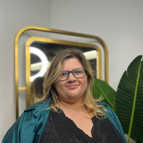 Brooke M Looks With Brookee • Threads Say More