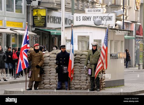 Us Military Checkpoint