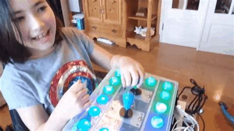 Dad Builds Custom Xbox Adaptive Controller So Daughter Can Play Zelda Breath Of The Wild