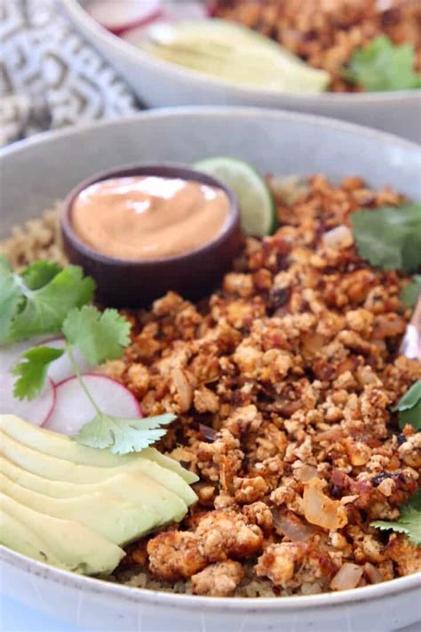 Chipotle Taco Bowls With Tofu Taco Crumbles Bowls Are The New Plates
