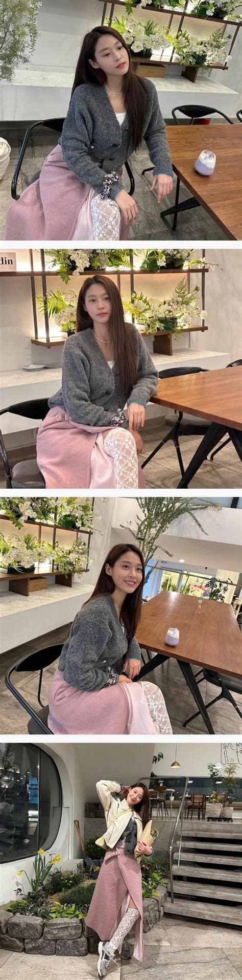 망사스타킹 신은 설현 최근 미모 폼