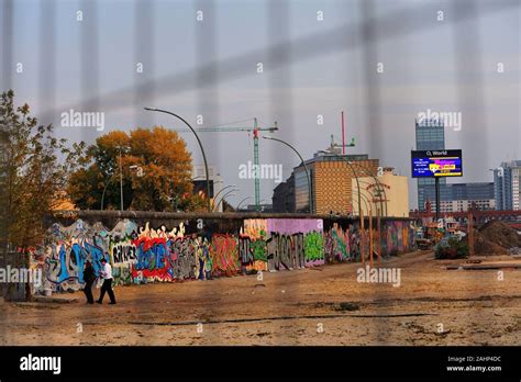 Berlin Berlin Sights Wall Bright Cold War Colorful Colorful