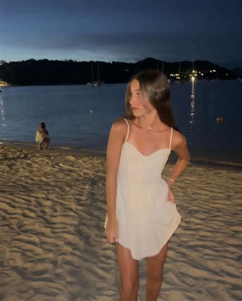 Picture Of Lia Schapira